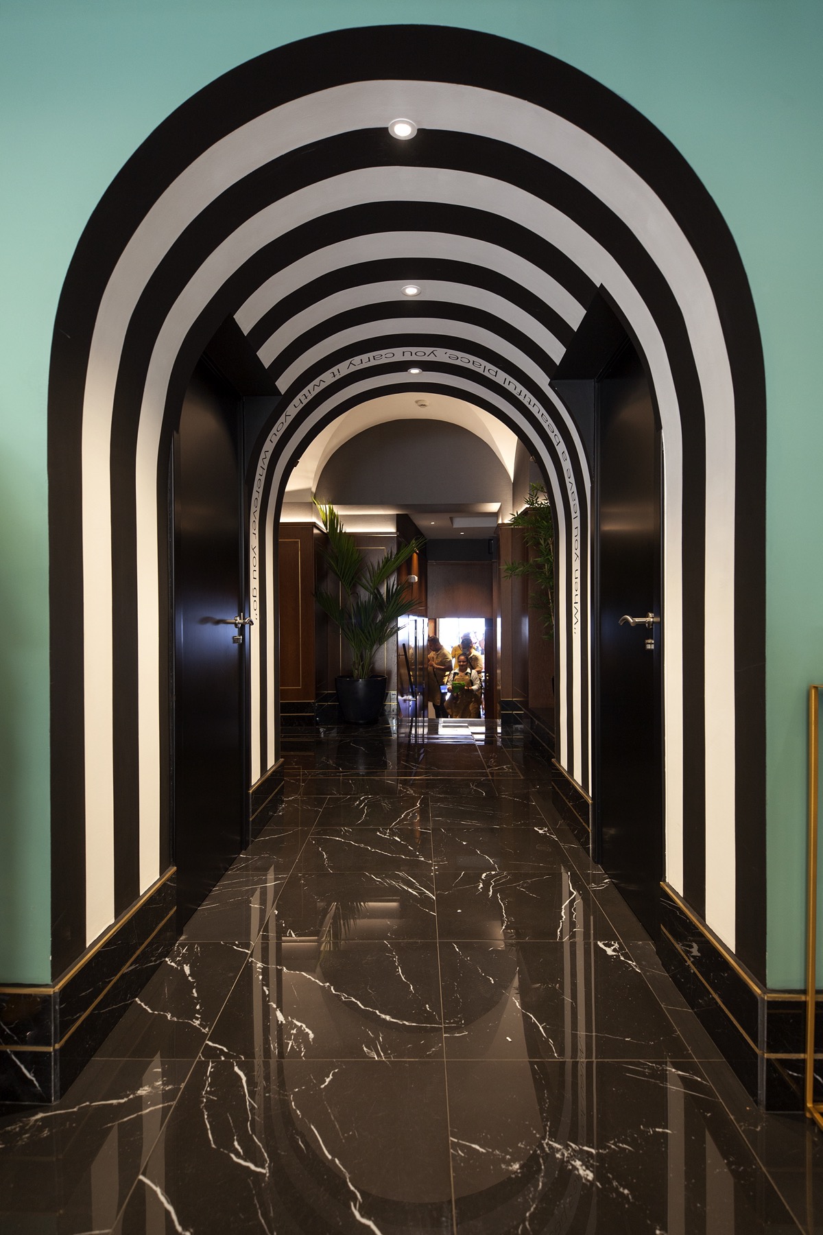 design et al Nicola Rossio Hotel by Às Duas por Três design et al