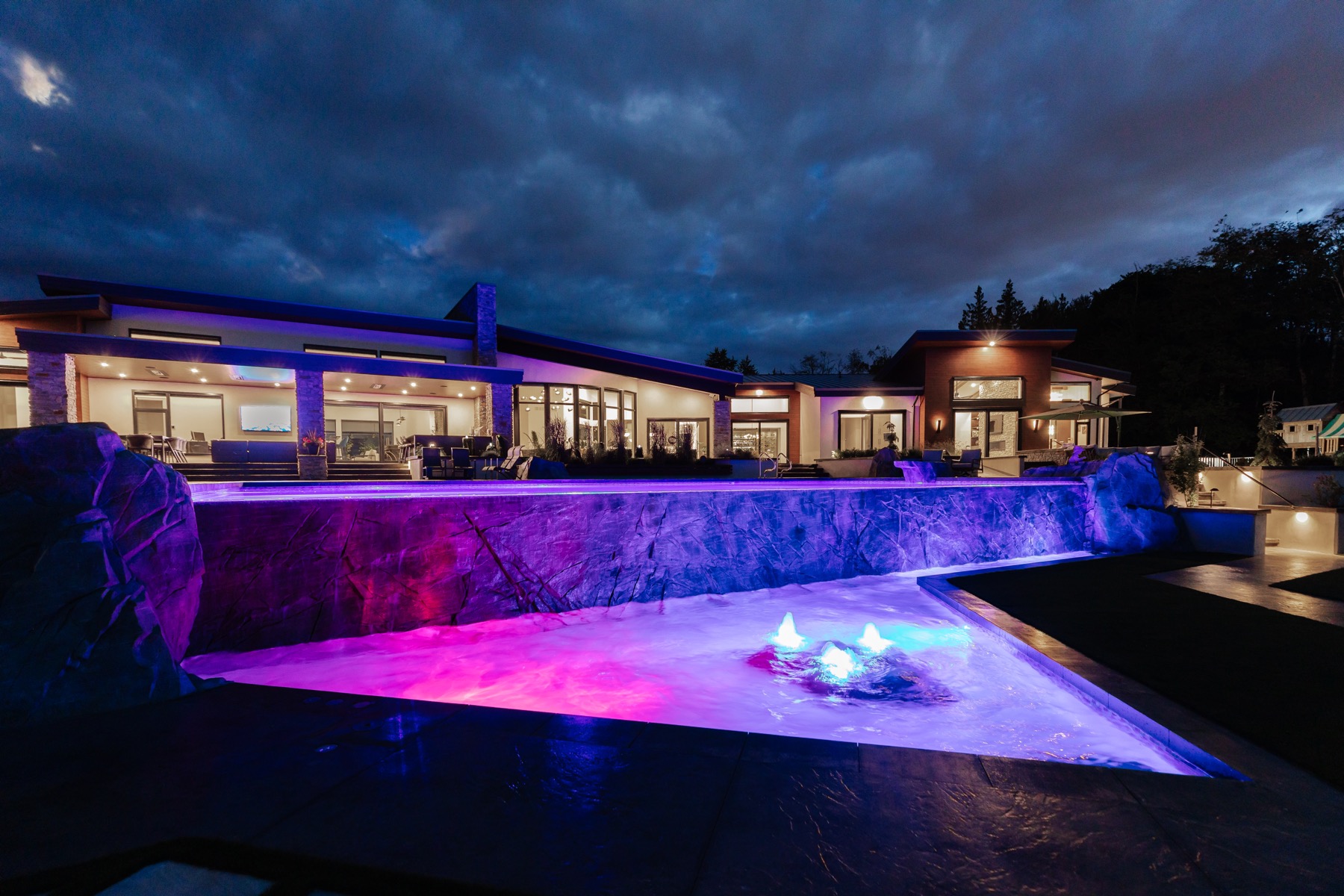 design et al Langley Estate by ZED Studio Inc. - design et al - The ...