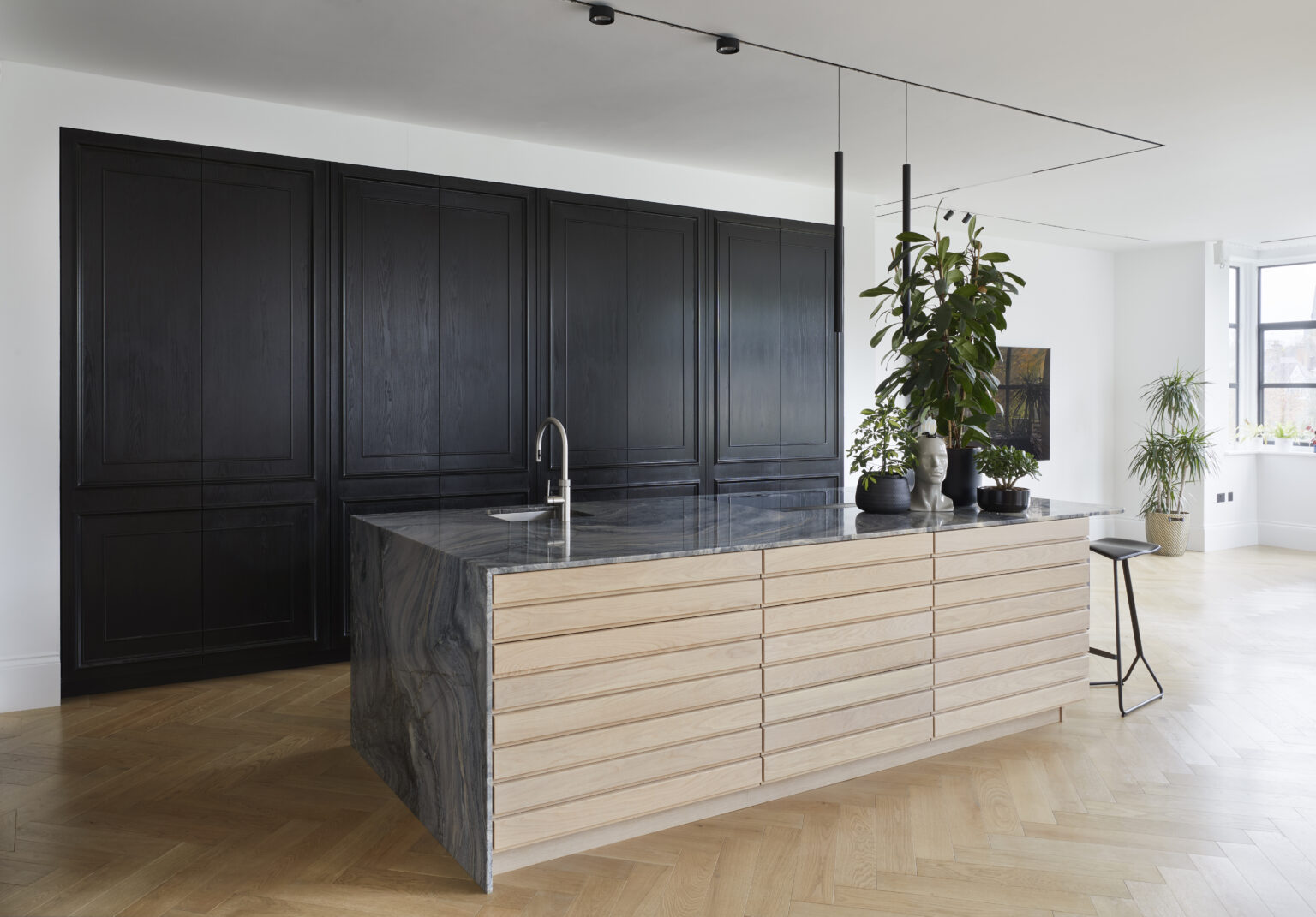 design et al Majestic Charcoalby Sola Kitchens - The Design Awards